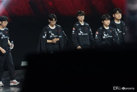 포토 3세트 승리한 T1 이제 추격이다