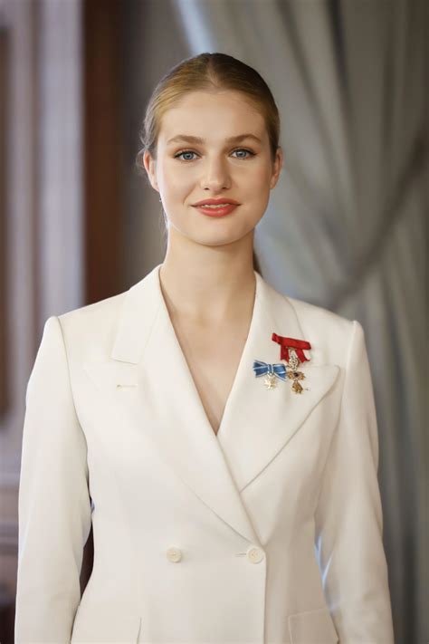 Erhält Die Spanische Prinzessin Leonor Gehalt Nachrichten Aus Mallorca Spanien Und Der Welt