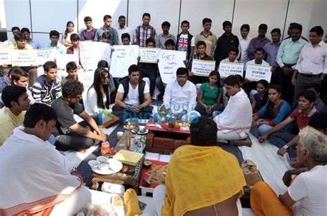 Milind Ukey Twitter Live Updates Bollywood Hungama