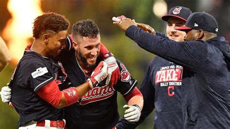 Jenna Gomes Yans Wife 5 Fast Facts You Need To Know