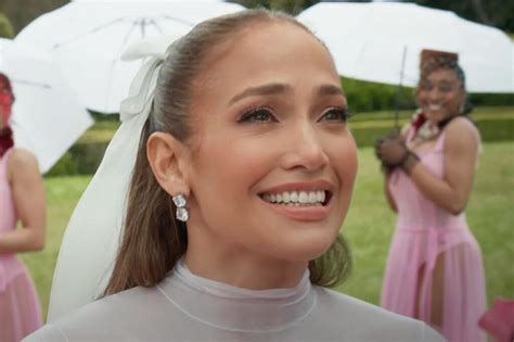 Jennifer Lopez Publie Un Nouveau Single Cant Get Enough Rolling