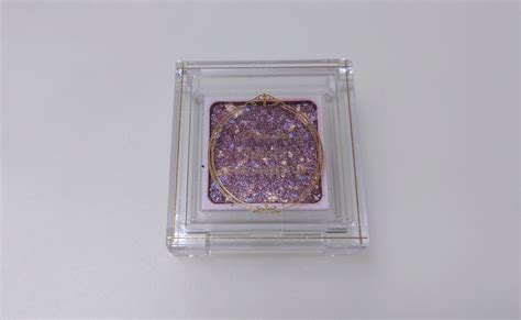 パラドゥのアイシャドウを使った単色メイク コスメで十色な生活を