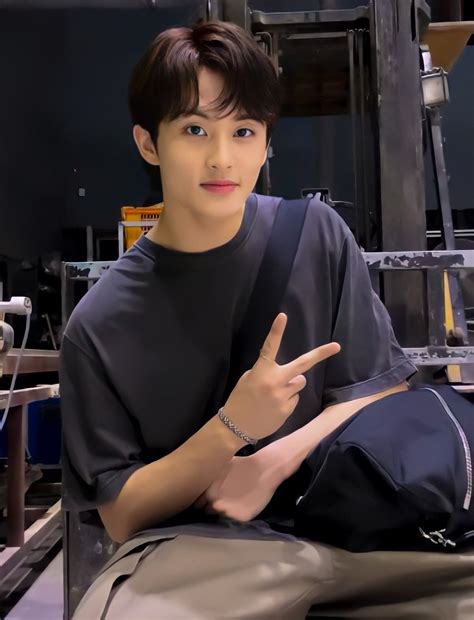 Mark Lee Ntc Dream Lee Min Hyung Nct Life Jisung Nct Jeno Nct