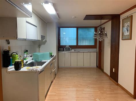 체리 몰딩 아파트에서 화사한 예비 부모의 집으로 34평인 게 믿기지 않아요 집꾸미기