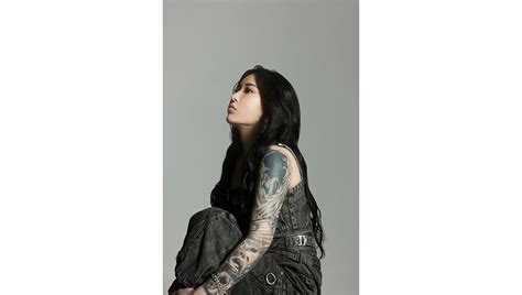 HITOMIN 今Z世代を中心に人気沸騰中の女性アーティストHITOMIN がメジャーデビュー 9 25 水 メジャー1st Single