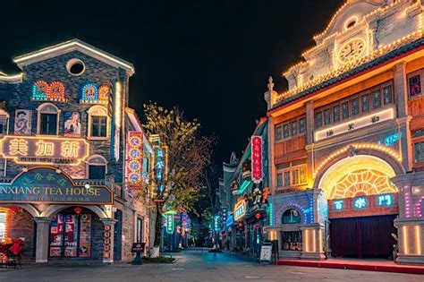 成都锦门民国建筑夜景图片下载
