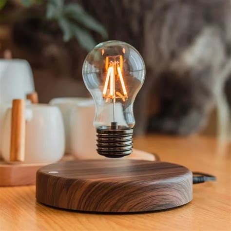Lampe L Vitation Magn Tique Cr Ative Ampoule LED En Verre Flottant D