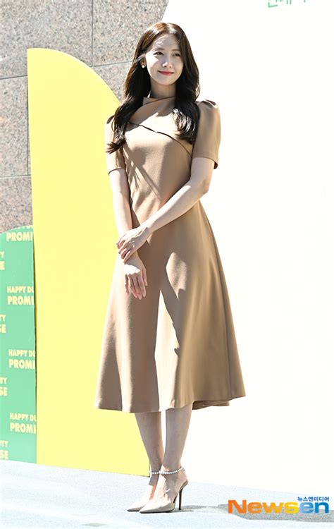 윤아 여신 그 자체 포토엔hd 손에 잡히는 뉴스 눈에 보이는 뉴스 뉴스엔