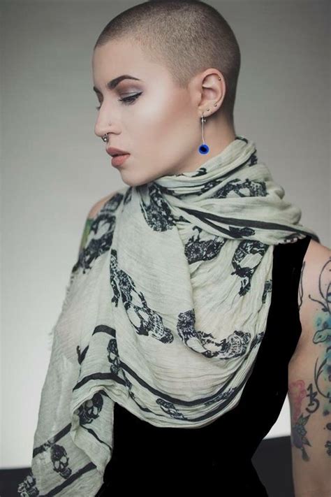 T Q Photo Super Short Hair Short Hairstyles For Women Short Hair Styles