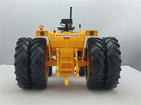 116 High Detail Minneapolis Moline G1000 Vista Tractor With Front