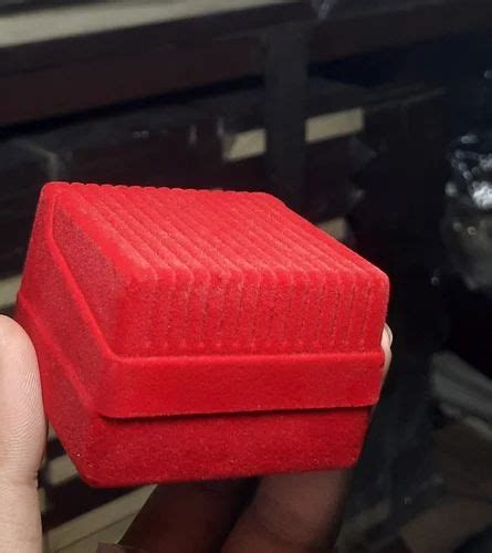 Rectangle Red Jinni Ring Flock At Piece In New Delhi Id