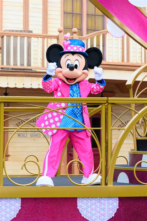 「ミニー＠アットファンダーランド」東京ディズニーランドにて公演スタート！とびきりキュートな衣装を身にまとったミニーや仲間たちが登場 詳細