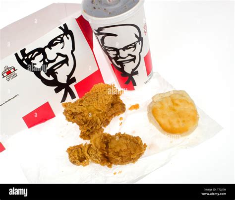 Kentucky Fried Chicken Kfc Box Meal 5 Fill Up With A Crispy Fried Chicken Thigh And Drumstick