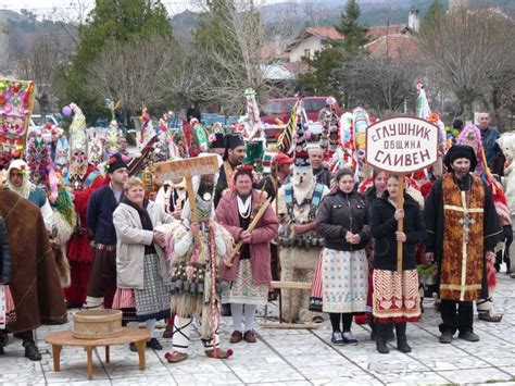 Кукери в село Горно Александрово Sliven Net новини