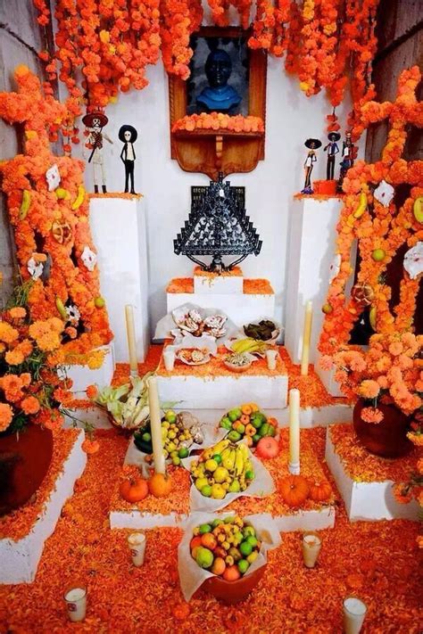 Altar Del Día De Muertos Decoracion Dia De Muertos Dia De Muertos