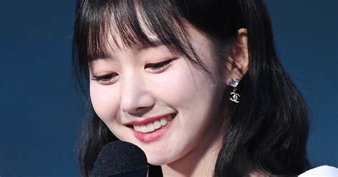 윤수빈 아나운서 사랑스러운 꽃미소[엑s Hd포토]