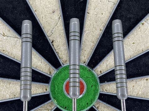 Restoring My Late Grandfathers 30 Year Old Darts 21g Unicorns I Believe