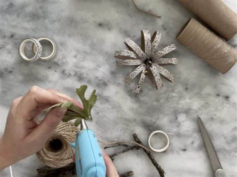 Recyclage Créatif 8 Idées Déco De Noël Avec Des Rouleaux De Papier