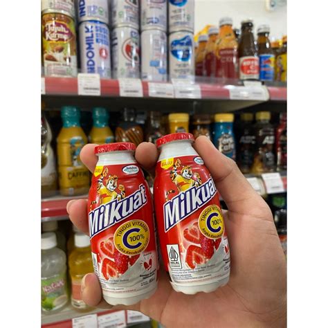 Jual Susu Milkuat 65ml Milkuat Stroberi 65ml Milkuat Botol Kecil Shopee Indonesia