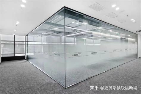 办公室装修玻璃隔断设计效果图 提供多套 整层办公室玻璃隔断装修方案 知乎