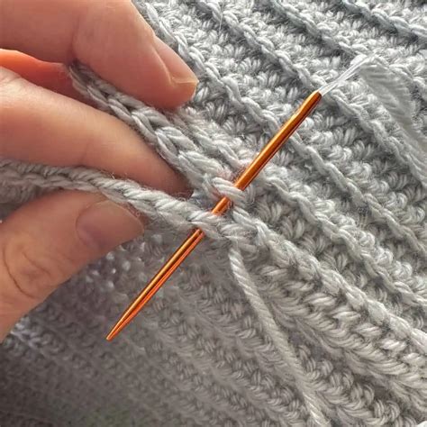 Crochet Ribbed Infinity Scarf Pattern
