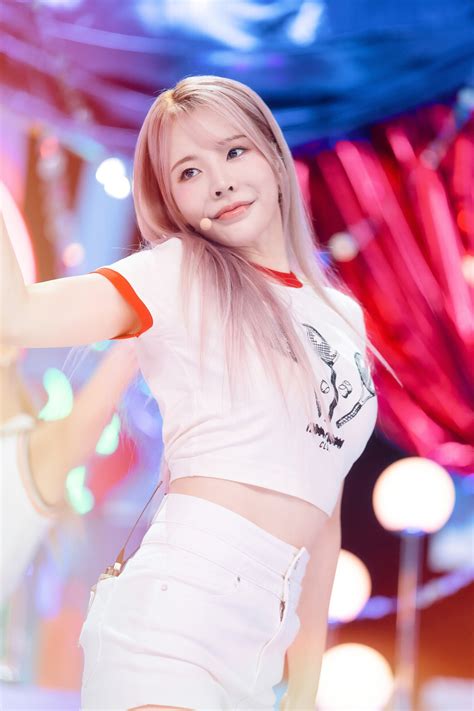 220821 Girls Generation Sunny Forever 1 At Inkigayo Kpopping