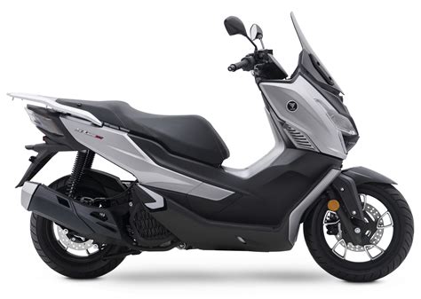 Voge Sr 125 Gt 2023 6 SCOOTERNET