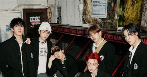 Atbo 안양여중 ‘기습 방문 공연전교생 들썩