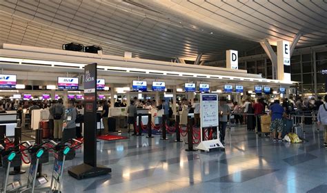 国際線の空港チェックイン締め切りはいつ？空港到着から出発までの流れを解説！ 旅ラブ