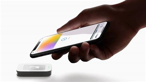 ขอมลเพมเตม Apple Card ปลอดภยสง ทำงานรวมกบ Wallet เตมตว ไมขายหรอใชขอมลทำการตลาด