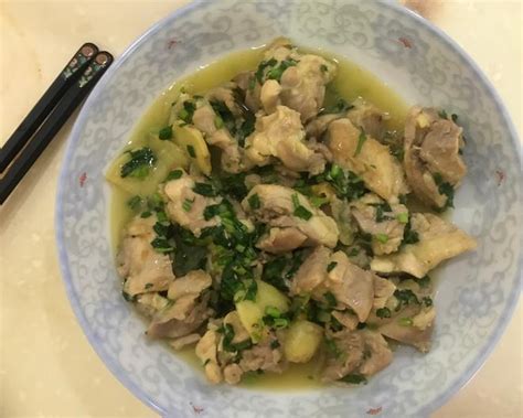 【极简易版麻油鸡的做法步骤图，怎么做好吃】貓寧的布丁下厨房