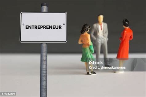 주제 독점 단어 구름 큐브 문자 이미지 일러스트 레이 션과 관련 된 기업단어와 이미지 경쟁에 대한 스톡 사진 및 기타 이미지