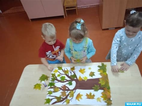 ООД по аппликации из листьев в младшей группе «Клён 3 фото Воспитателям детских садов