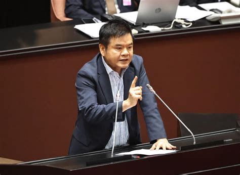 朝野協商吵起來！莊瑞雄譏原民立委：不要來這邊亂出草~ 即時 ~ 2024 05 08 1520 ~ 責任編輯陳秀枝