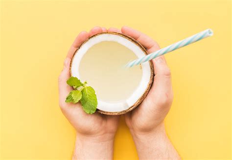 Cocosla | Logo, branding, packaging :: Behance
