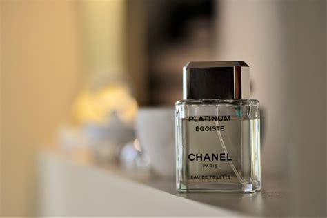 Egoiste Platinum Chanel κολόνια - ένα άρωμα για άνδρες 1993