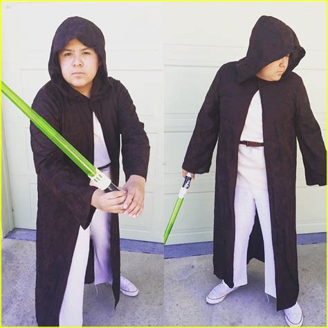 Reign And Liv And Maddie Casts Totally Owned Halloween 2015 See All