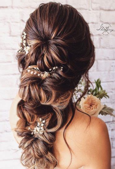 30 Glamorous Braids To Make A Statement On Your Big Day Romantic