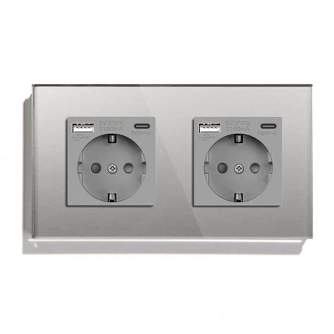 Розетка электрическая двойная с Usb и Type C входами в стандартный подрозетник рамка