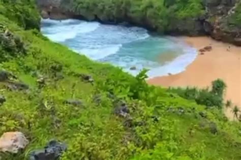 Melangkah Ke Puncak Keindahan Menyelami Pesona Bukit Gancik Di Lereng