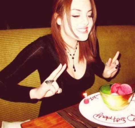 Pin By Clarice Cortez On Victorious Liz And Liz Queen Liz Liz Gilles