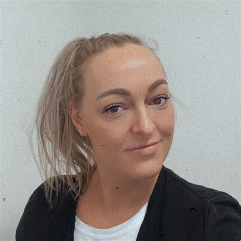 Jill De Vries Pruimboom Medewerker Foodbar De Wissel Linkedin