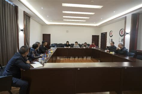 新农院到曲靖市调研蓝莓产业和现代蜂业 新农村发展研究院