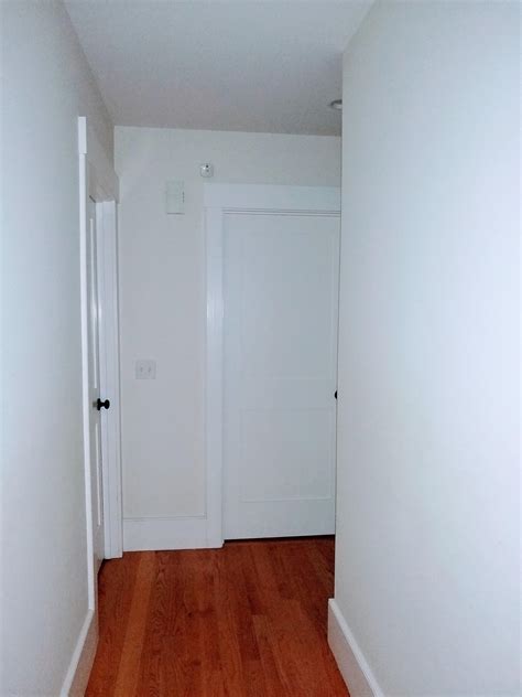 What S Peeking Around The Corner Scrolller