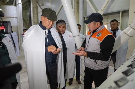 Монгол Улсын Ерөнхийлөгч Дархан Уул аймагт ажиллалаа Монгол Улсын Ерөнхийлөгчийн Тамгын Газар