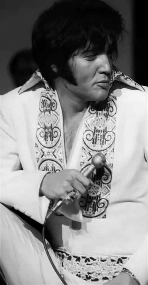 Pin By Erwin Dani On Elvis Elvis Presley Images Elvis Presley Photos