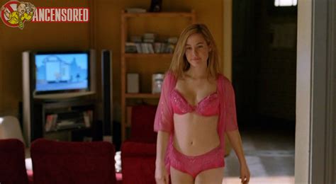 Naked Caroline Dhavernas In Mr Average