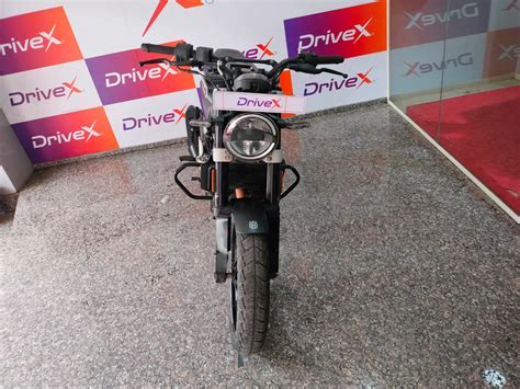 Bajaj Svartpilen 250 9912 Kms Pre Owned Two Wheeler At Drivex