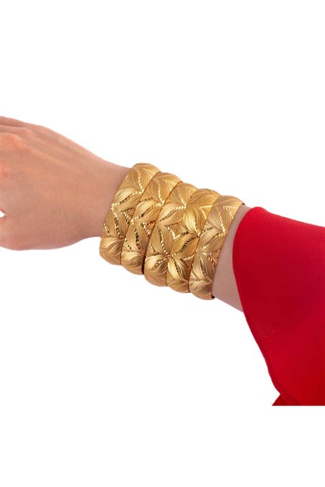 Yıldız Gold İmitasyon 22 Ayar Altın Kaplama 1 5 Cm Desenli Bilezik