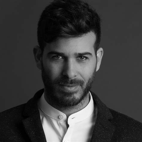 טאו טאו Youtube